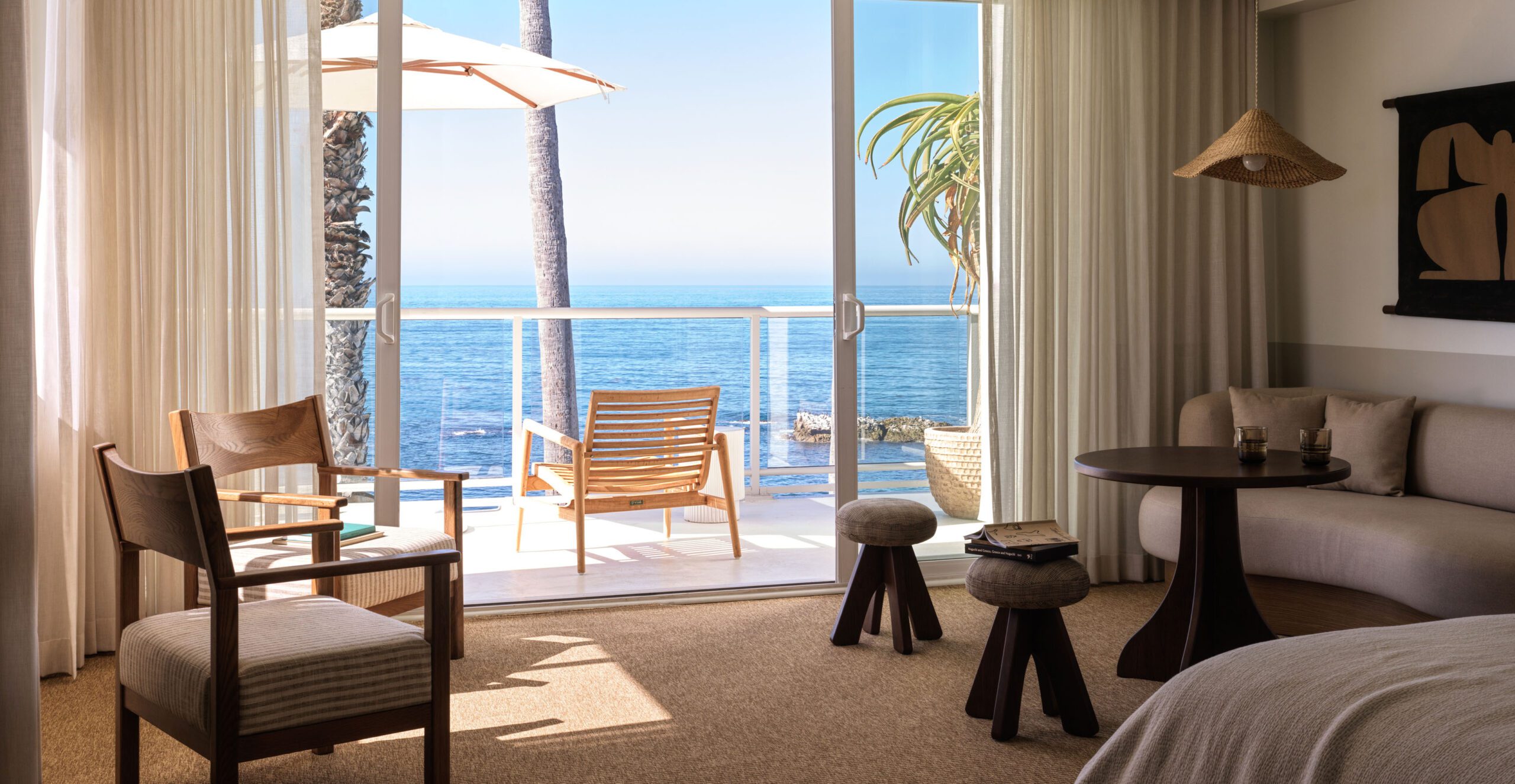 Grand Suite In Laguna Beach | Casa Loma Beach Hotel